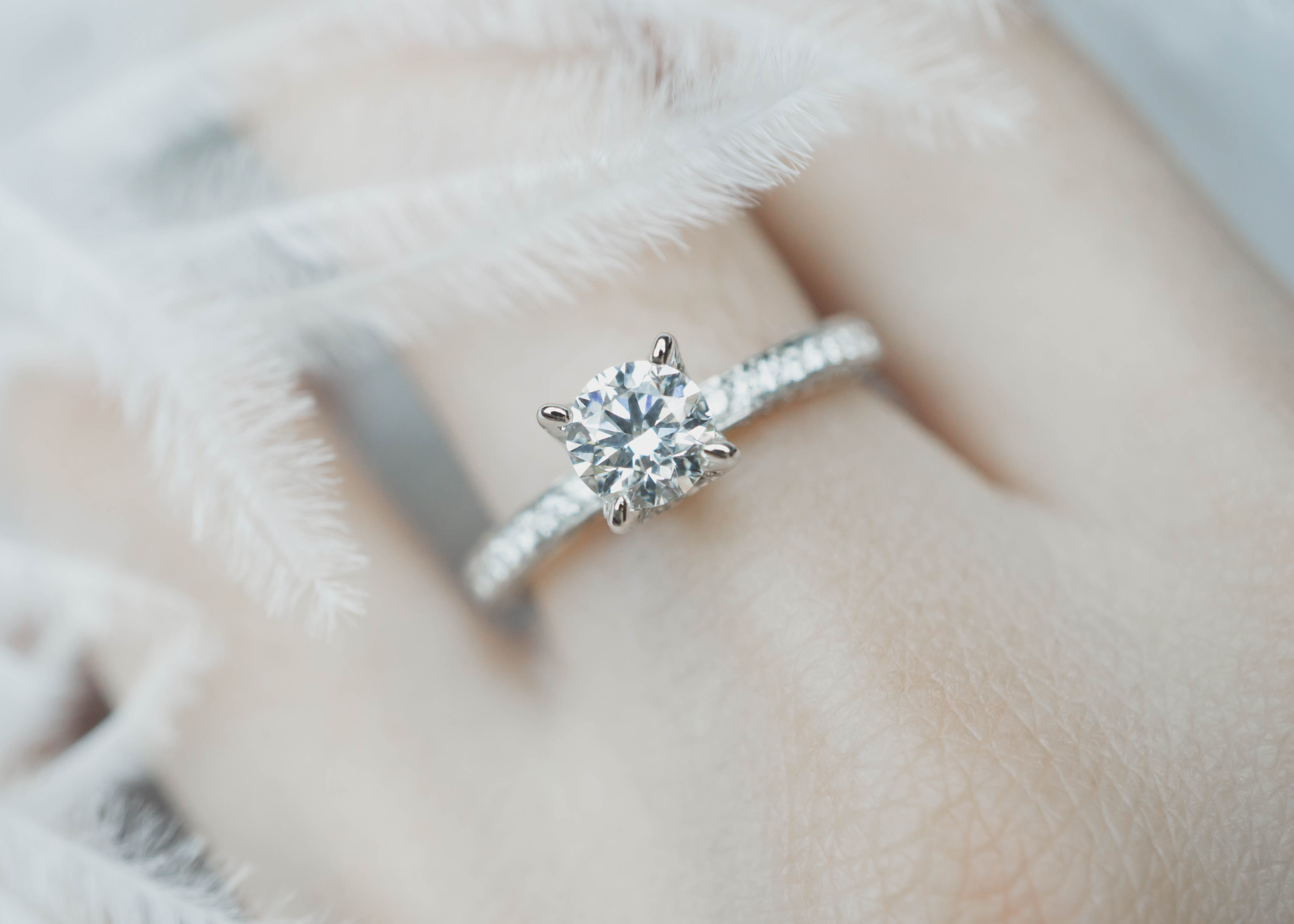 The Ultimate Guide To Engagement Ring Settings - Make Happy Memories