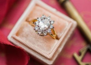 The Ultimate Guide To Engagement Ring Settings - Make Happy Memories
