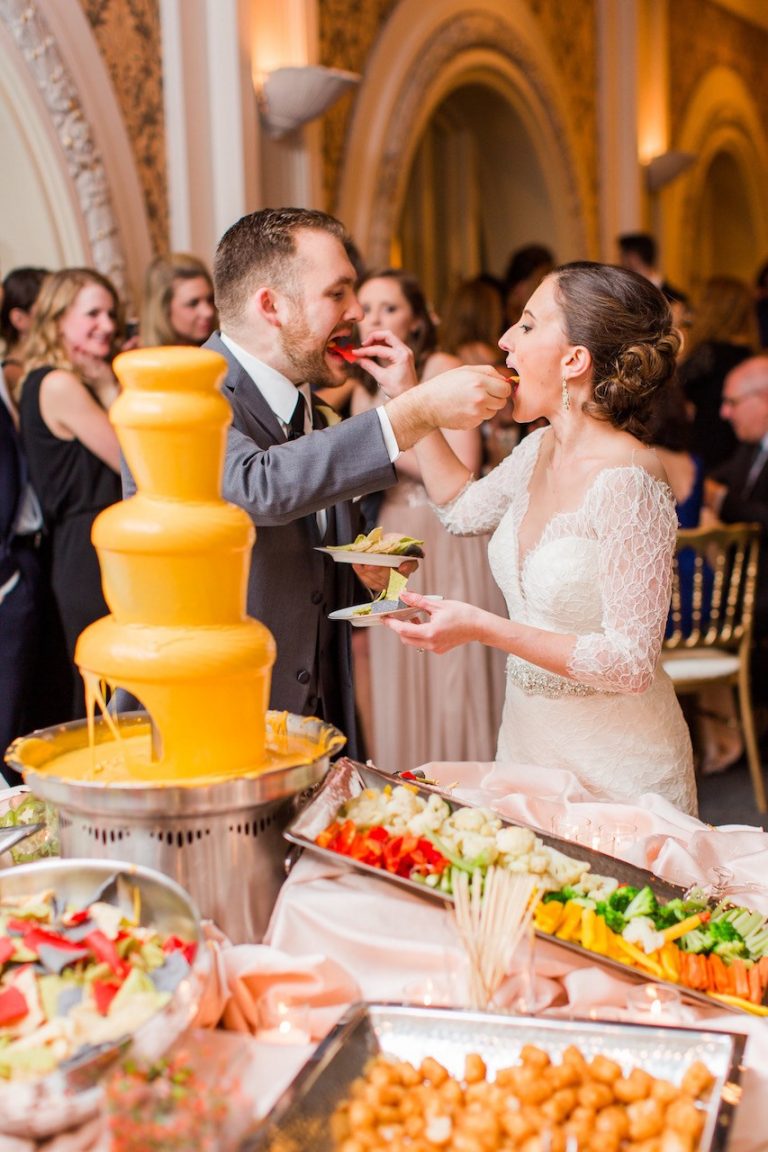 30+ Fun Wedding Activities and Corners for Your Happy Ever After - Make ...