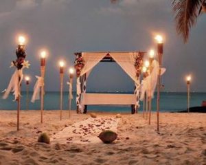 Romantic Radiance: 70+ Dreamy Lighting Ideas for Your Big Day - Make ...