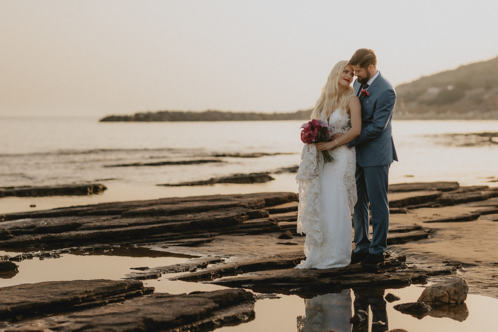 A Love Story at Sounio's Temple of Poseidon - Make Happy Memories